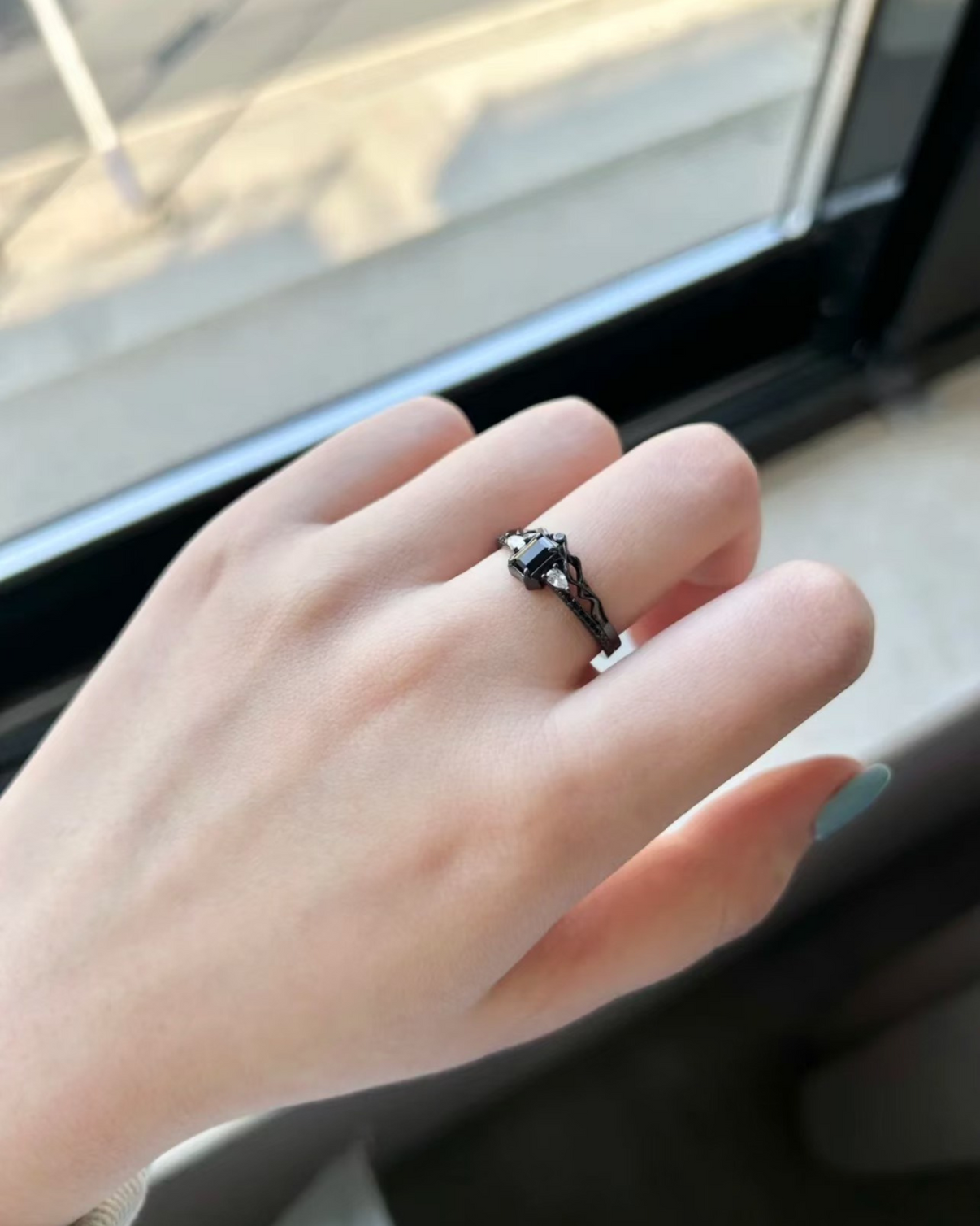 Sylus - Entwined Night (Women's Ring)｜Affinity 100｜Love and Deepspace Inspired | Velnic Studio ...